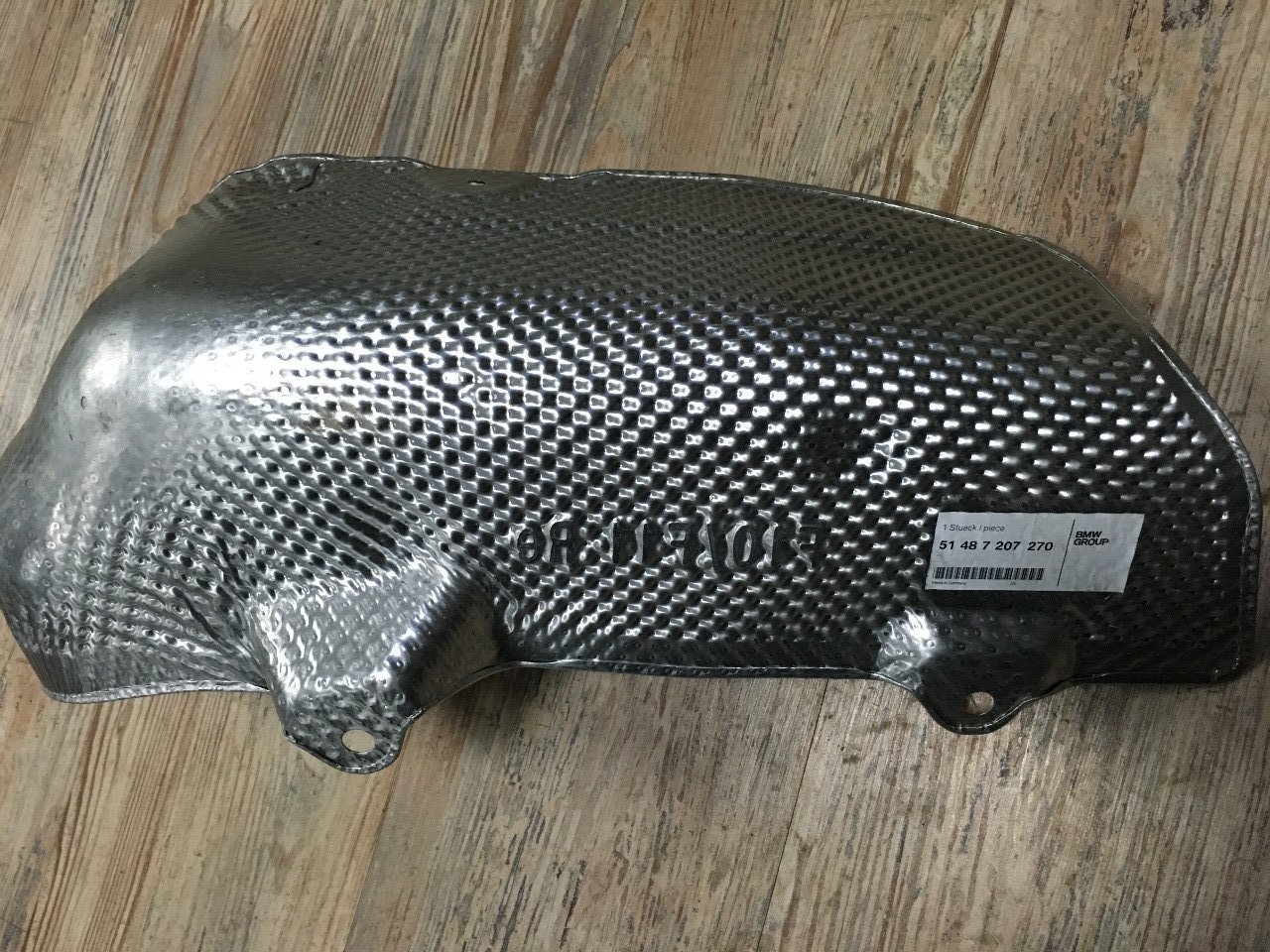 OSŁONA TERMICZNA ZDERZAKA TYLNEGO BMW 5 F10 F11 OE za 315.00PLN z ...