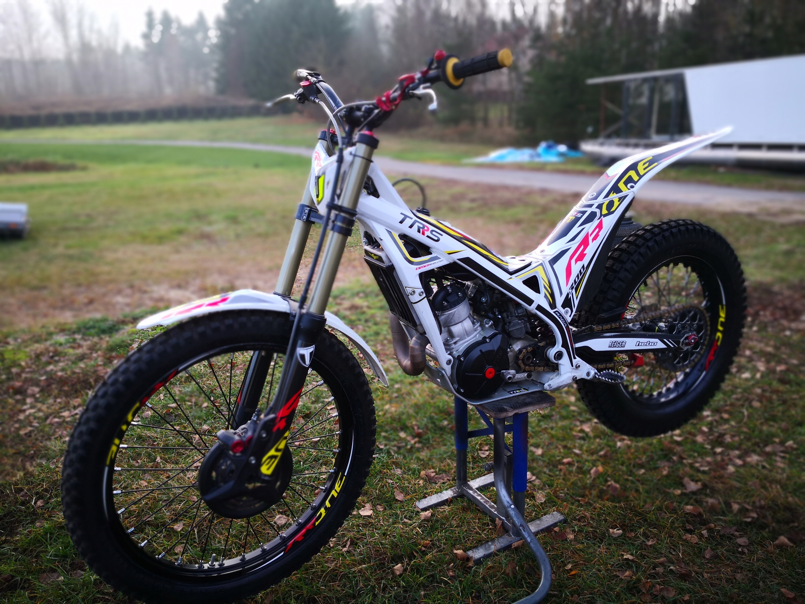 TRS 300 RR trial nie beta,sherco,gasgas - 7755657411 - oficjalne ...