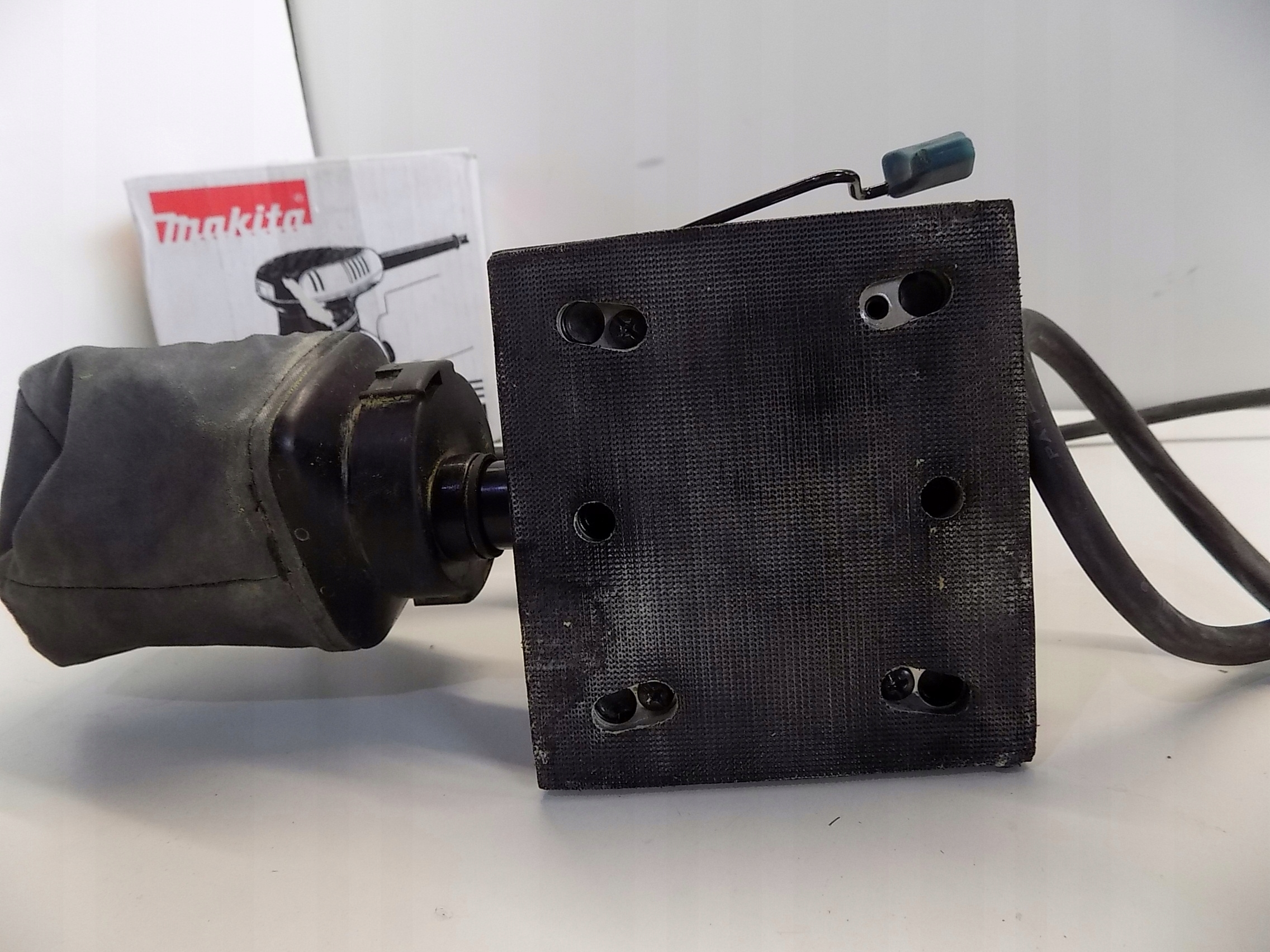 MAKITA BO4555 SZLIFIERKA OSCYLACYJNA (F) - 7533938161 - oficjalne archiwum allegro