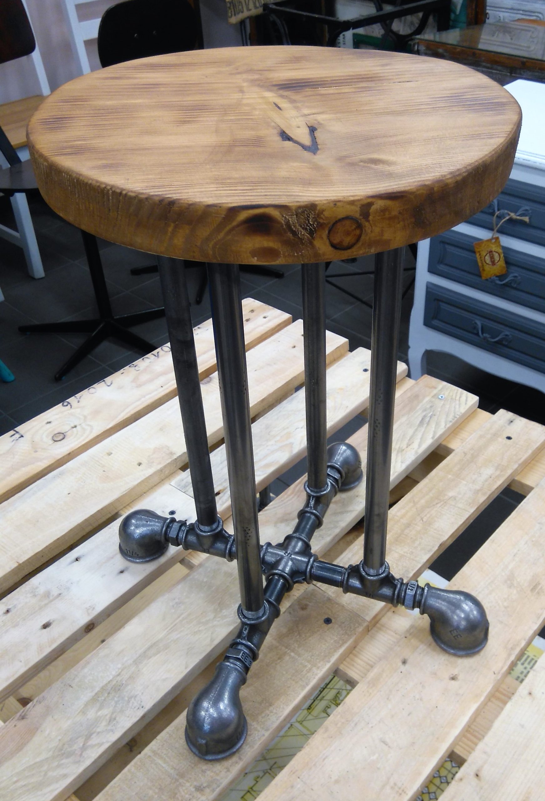 taboret, taboret loft, taboret industrialny - 7078098819 - oficjalne ...