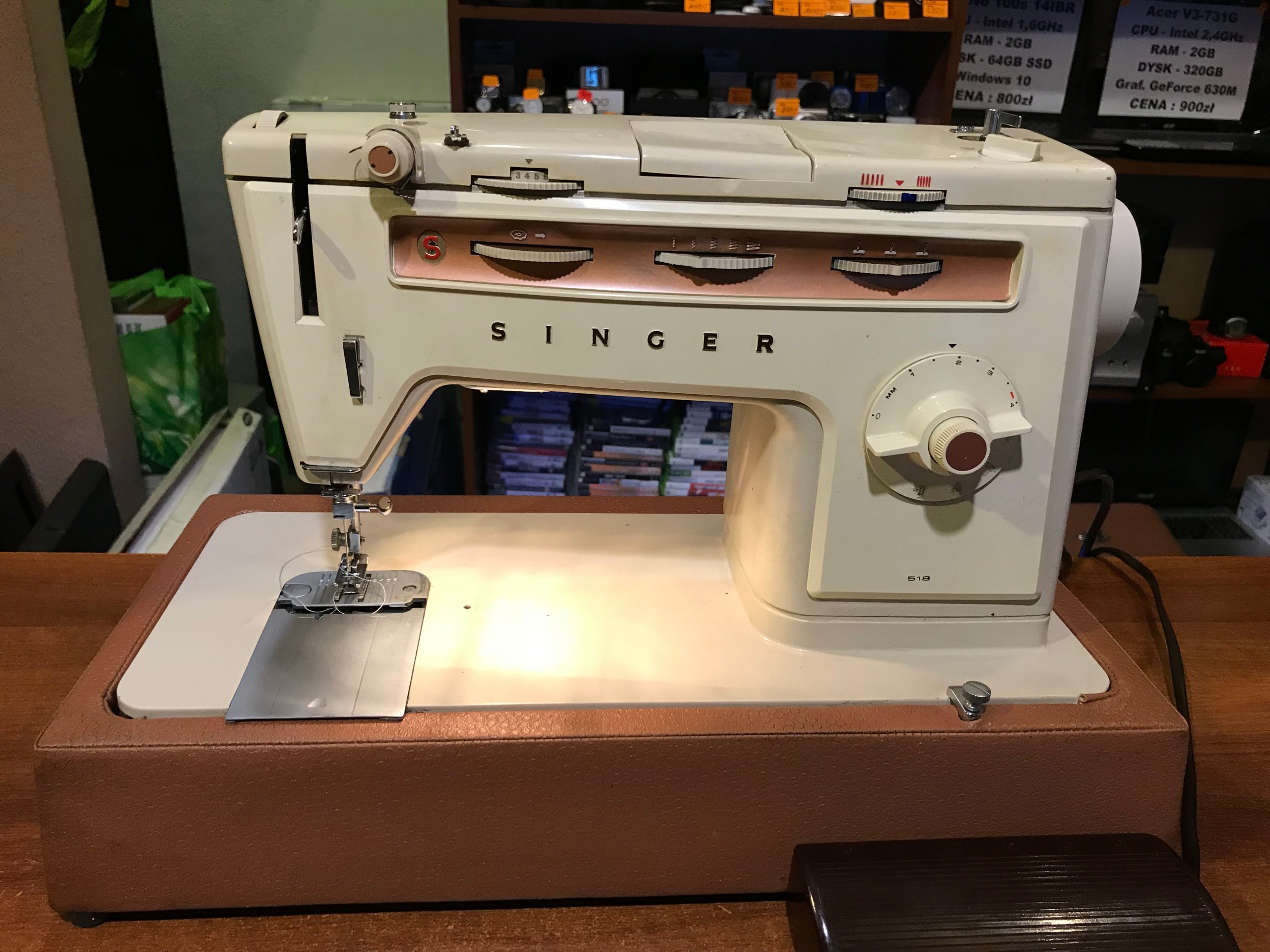 Maszyna do szycia Singer 518 walizka + akcesoria - 7088318625 ...