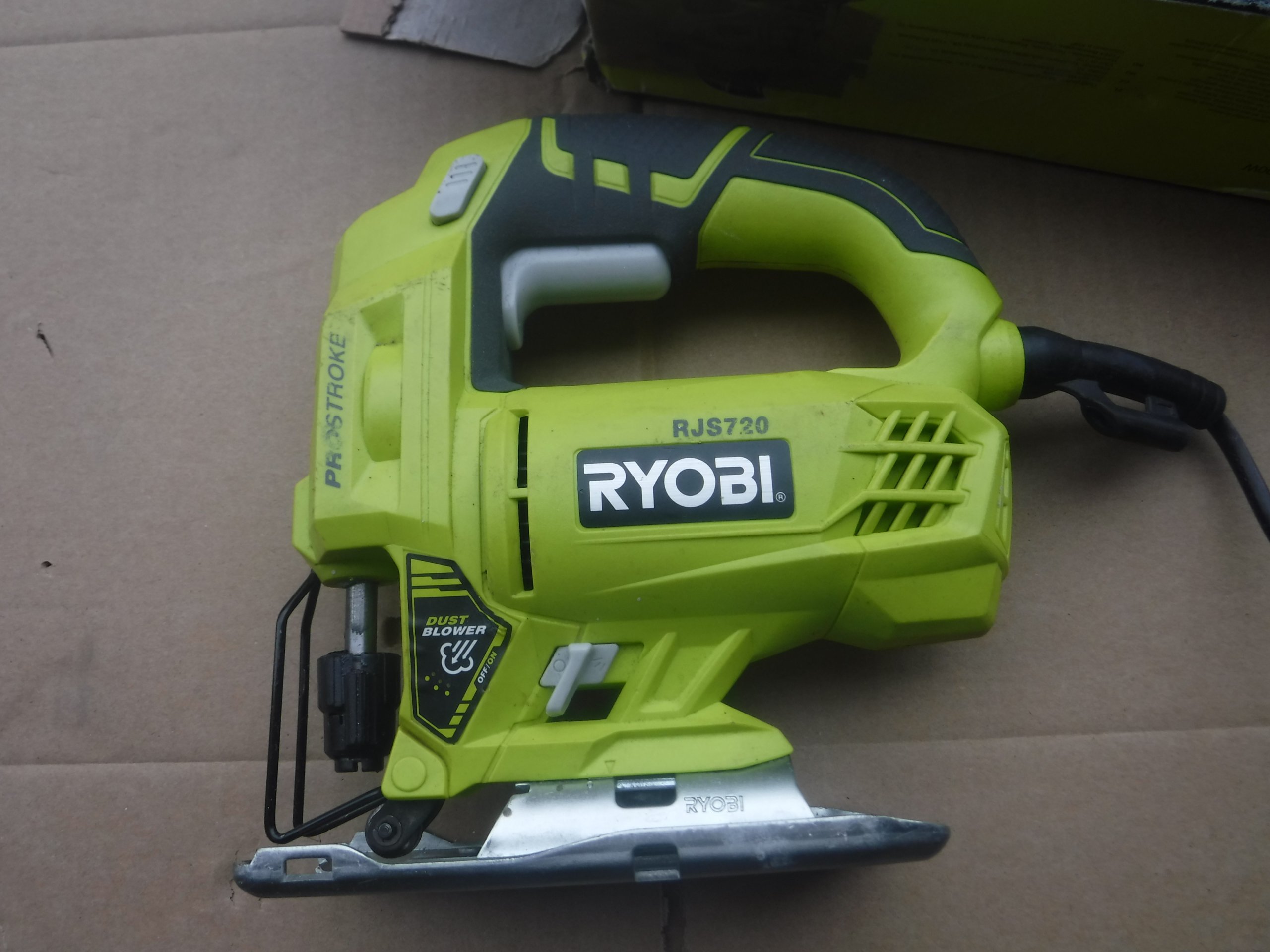 Wyrzynarka RYOBI RJS720-G / 500W - 7262876042 - oficjalne archiwum allegro