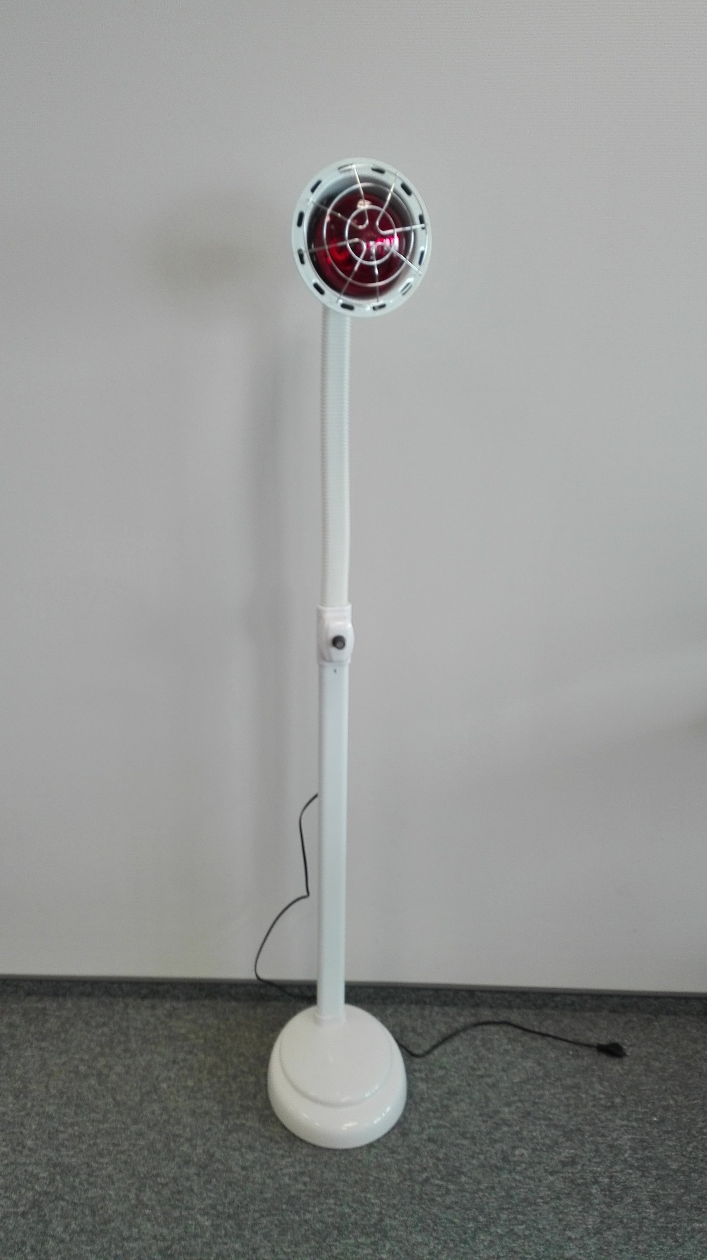 LAMPA SOLLUX NA STATYWIE - 7249439188 - oficjalne archiwum allegro