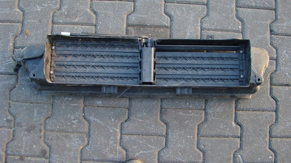 ŻALUZJA KIEROWNICA POWIETRZA 31455707 V40 XC40 - 7695774924 - oficjalne ...