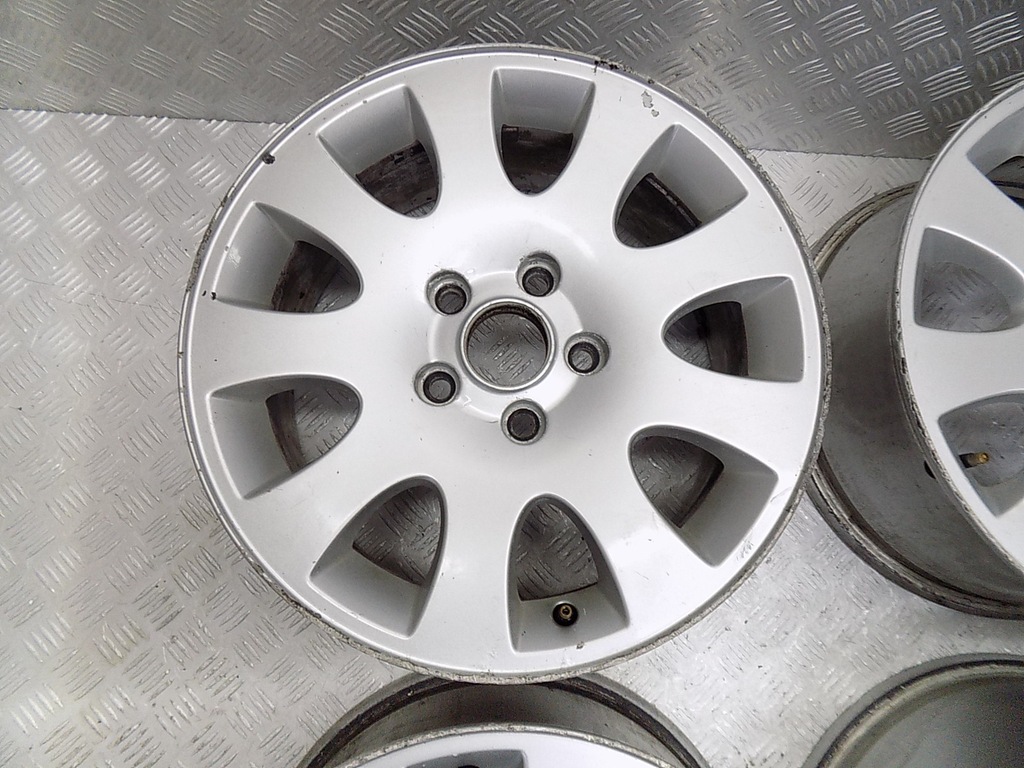 Felgi Aluminiowe 16 Cali 5x112 Audi A4 B6 A6 C5 Fl 7238101699