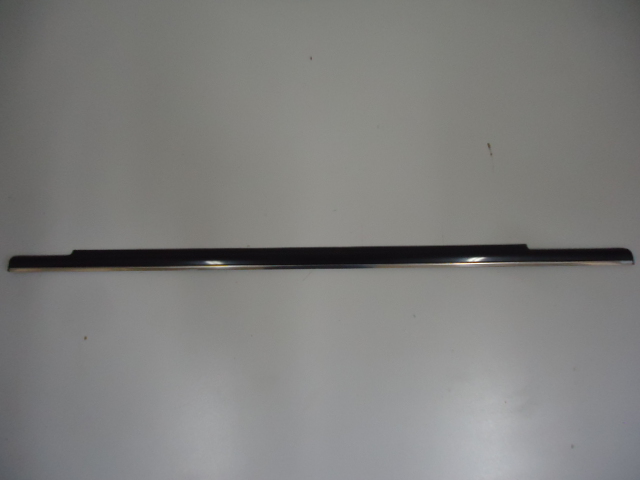 MERCEDES W245 LISTWA ZGARNIAJĄCA A1697351565 - 7264368818 - oficjalne ...