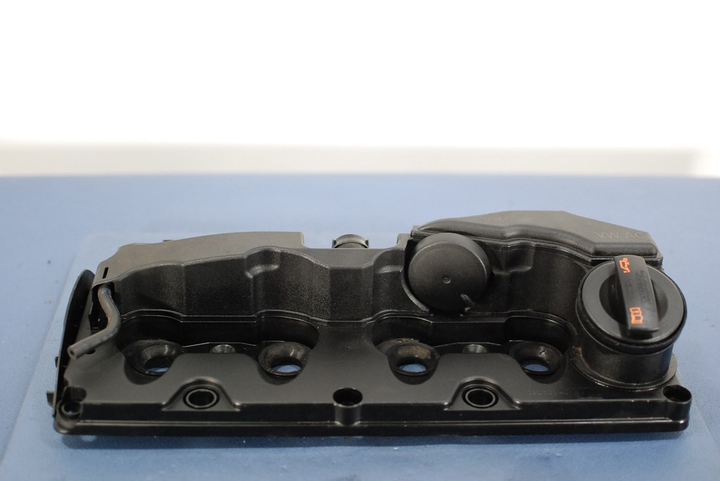 POKRYWA ZAWORÓW AUDI A5 2.0 TDI 03L103469M CGLC - 7164149372 ...