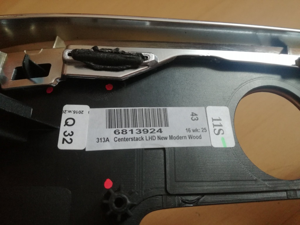 Konsola VOLVO XC60 LINEAR WALNUT MODERN WOOD - 7364175556 - oficjalne ...