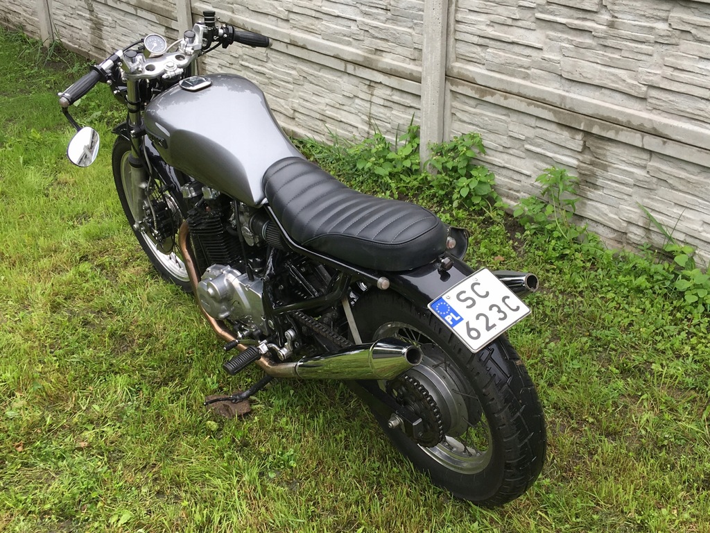 Suzuki GR 650 cafe racer brat style Klasyczny Twin - 7529716193 ...