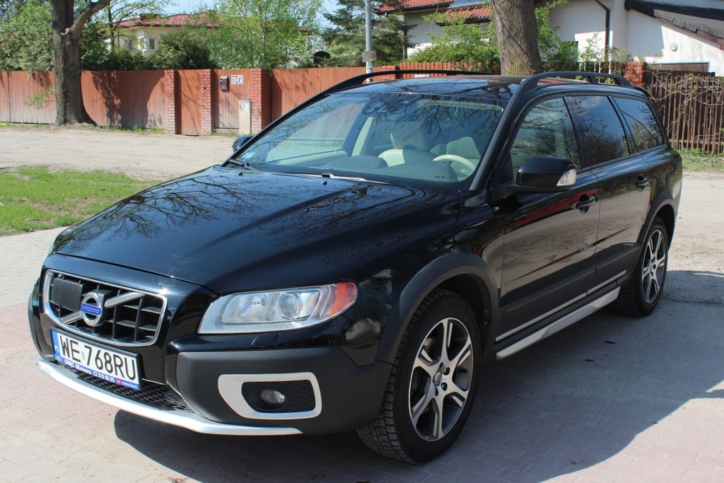VOLVO XC70 diesel 2.0 summum - 7638468846 - oficjalne archiwum Allegro
