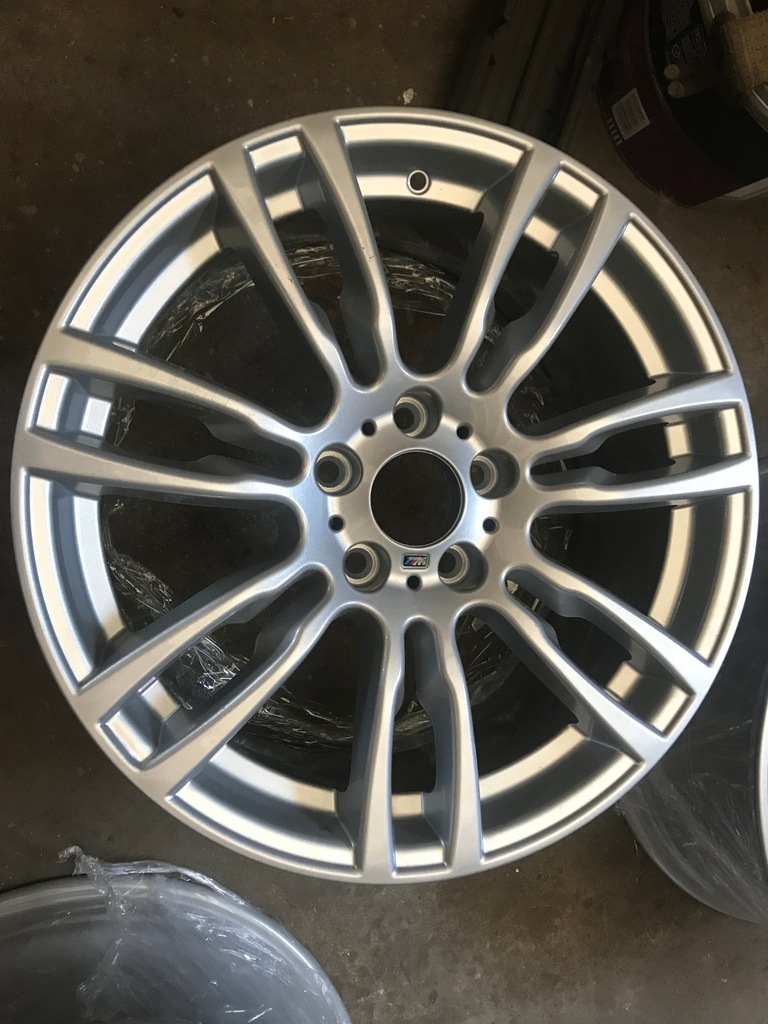 FELGI BMW 3 F30 F31 F34 M-PAK 19" Performance - 6978676079 - oficjalne archiwum Allegro
