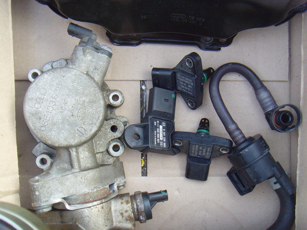 POMPA PALIWA CZUJNIK AUDI CGW 3.0TFSI 06E103535A - 6745539299 ...