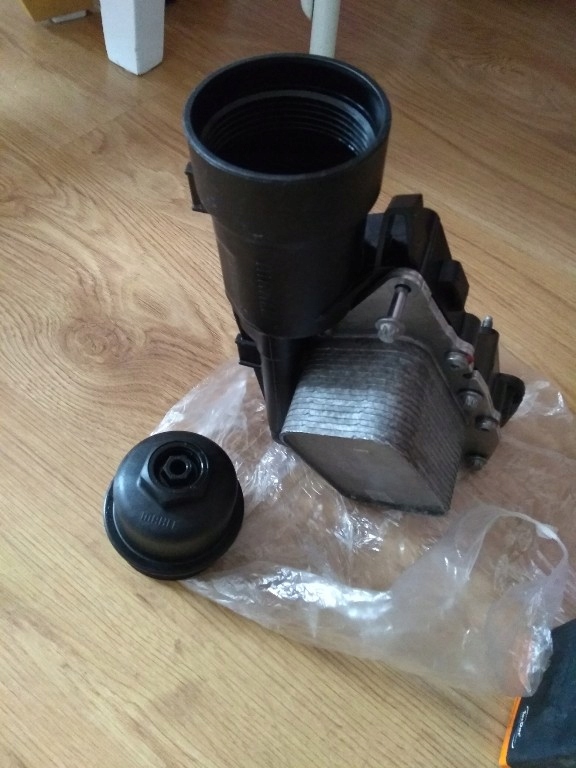 Obudowa filtra oleju z wymiennikiem ciepl BMW MINI - 7715731501 ...