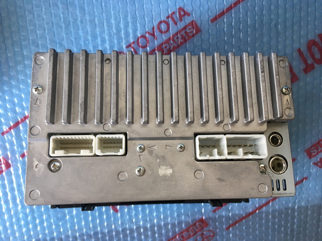 RADIO CD FABRYCZNE TOYOTA LAND CRUISER 120 P7843 - 7427872726 ...