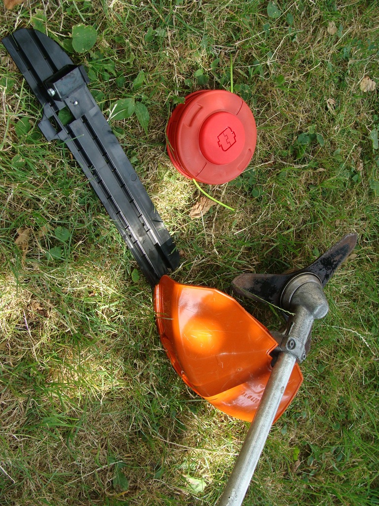 KOSA SPALINOWA STIHL FS 220 + NÓŻ !!! - 7442695176 - oficjalne archiwum ...