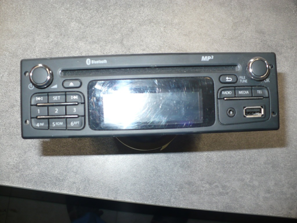 Radio Dacia Duster CD USB AUX Bluetooth oryginał - 7209437181 ...