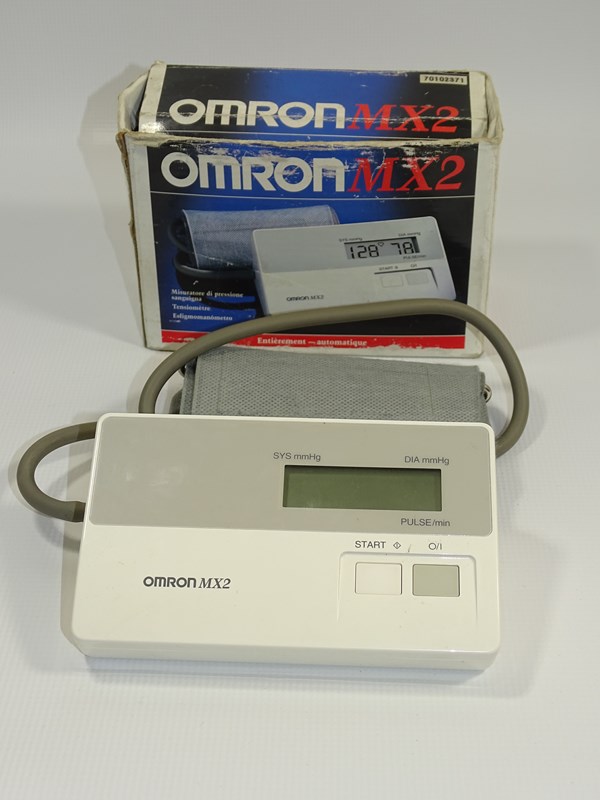 CIŚNIENIOMIERZ OMRON MX2 KOMPLET - 7302989895 - oficjalne archiwum Allegro