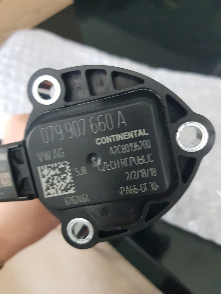 ORYGINALNY CZUJNIK POZIOMU OLEJU VW AUDI 079907660 - 7404429760 ...