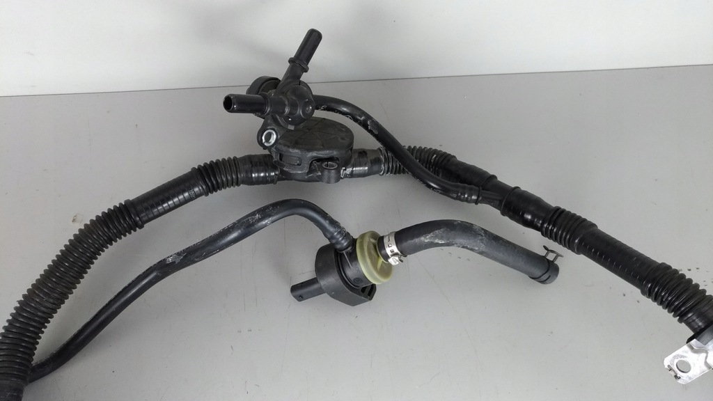 W205 C200 15r SEPARATOR OLEJU KOMPLET A2700105401 - 7571962119 ...