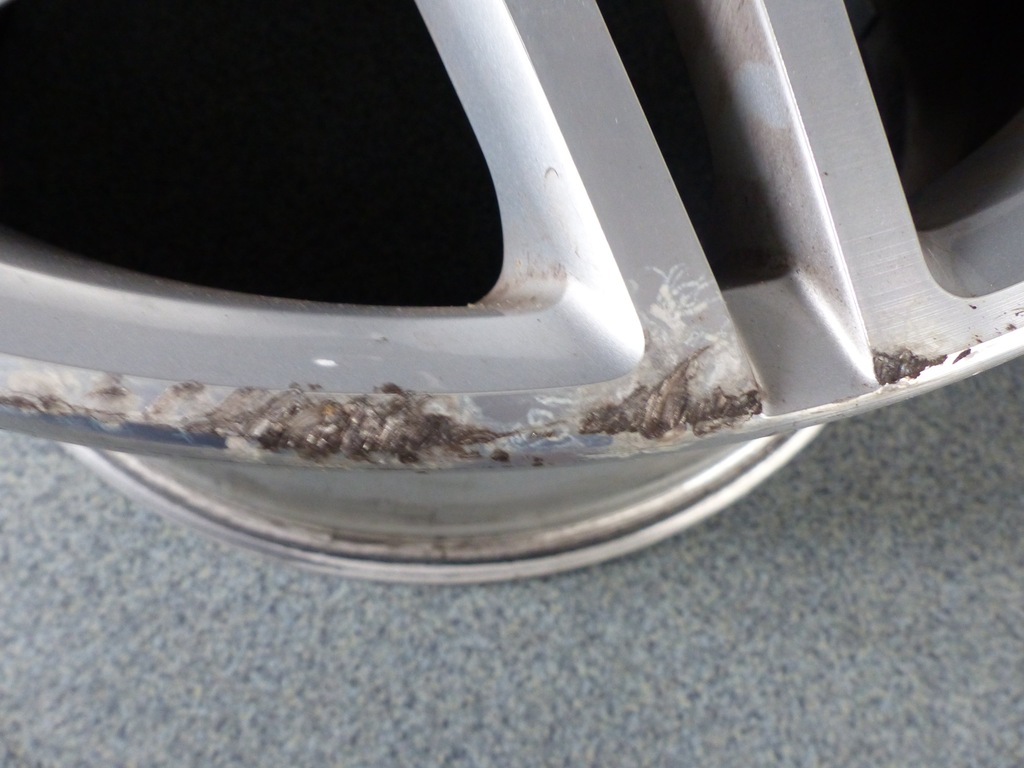 FELGA ALUMINIOWA MERCEDES AMG A2124014502 19" - 7159498467 - oficjalne ...