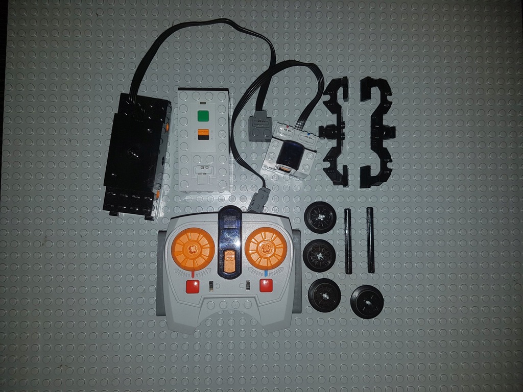 Lego Pociag Train Power Functions 8884 88000MIX KG - 7417859765 ...